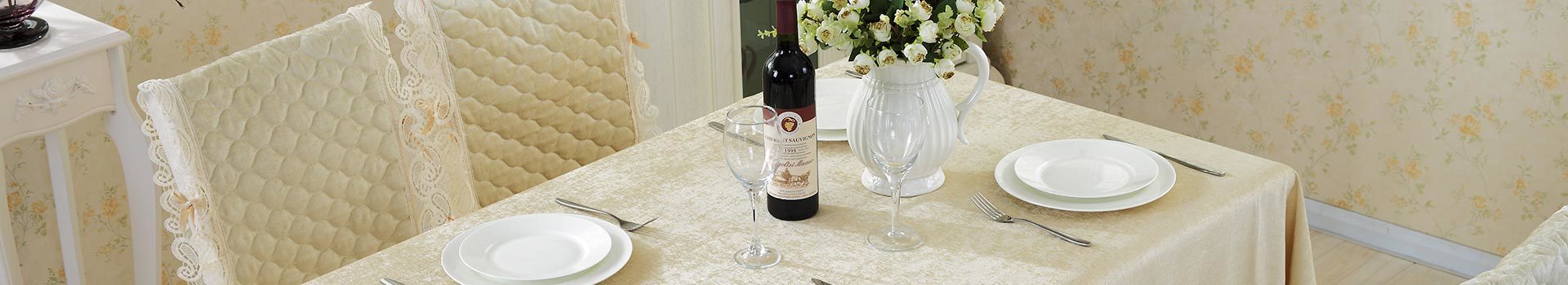 Advantages and Disadvantages of PVC Soft Glass Table Runner: jhwantu